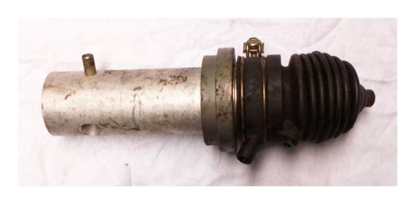 Citroen XM Rear Suspension Cylinder - The Chevronic Centre