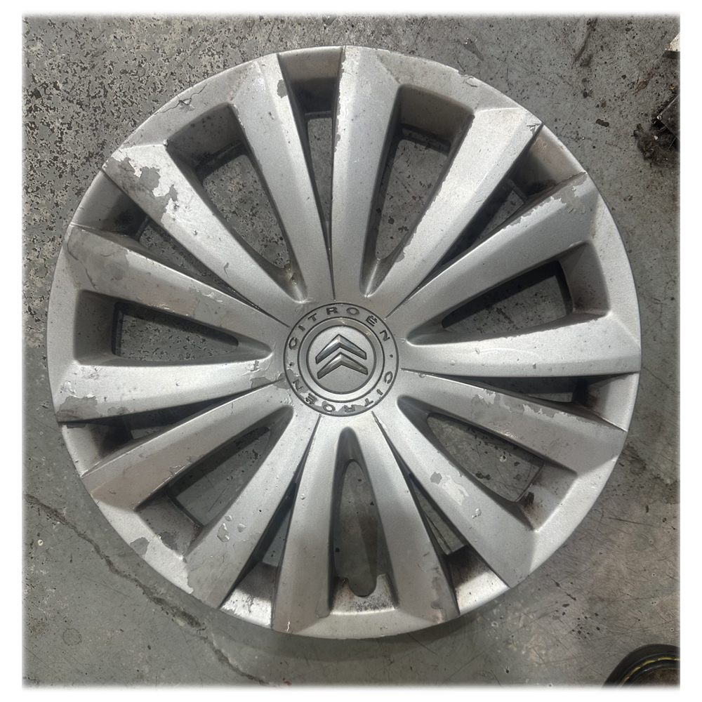 Citroen C4 Picasso Hub Cap - USED - The Chevronic Centre